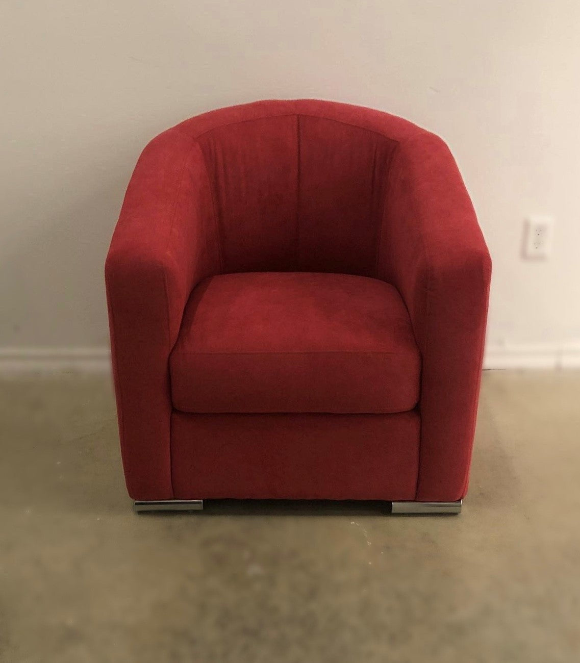 BYRON RED FABRIC TUB CHAIR BY CORIUM ITALIA Haywards Interiors